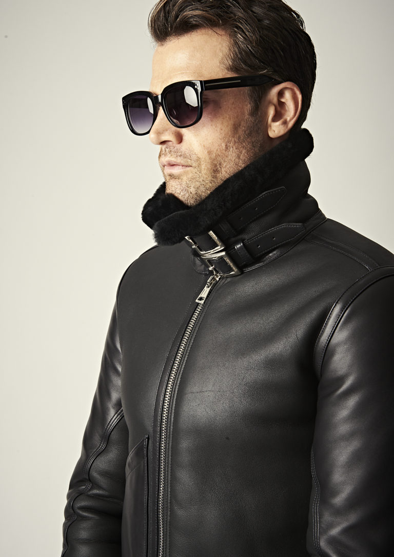 1PIU1UGUALE3 (ウノピュウノウグァーレトレ) BLACK MILITARY BY YOSHIMASA HOSHIBA (ブラック ...